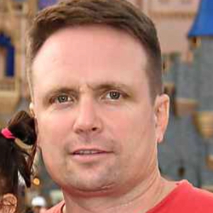 Daniel Comley-959F00285377154F